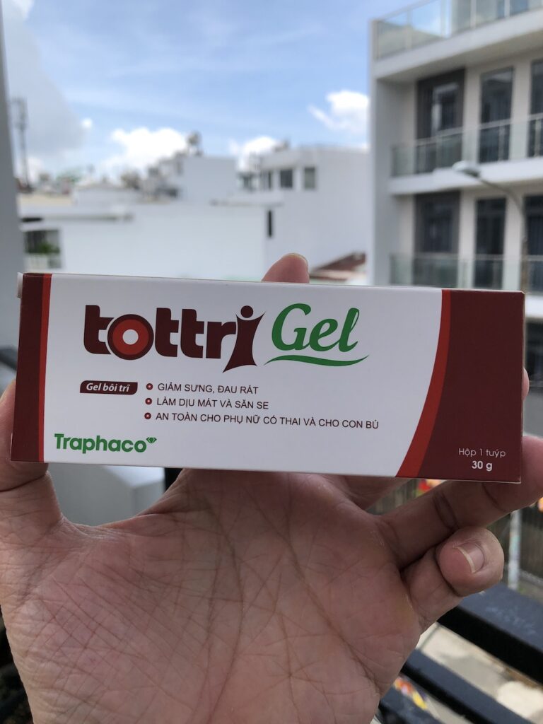 Gel bôi trĩ giảm sưng, đau rát Tottri Gel Traphaco